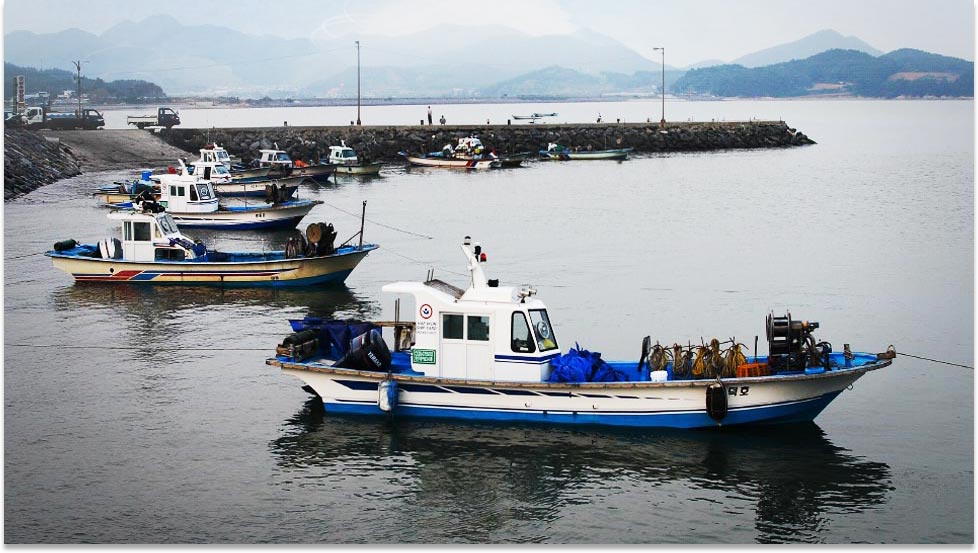 [ Dasapogu Harbor > Sea of Seocheon > ]